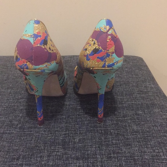 Boutique 9 | Shoes | Sexy Multi Color Shoes Size 6 | Poshmark